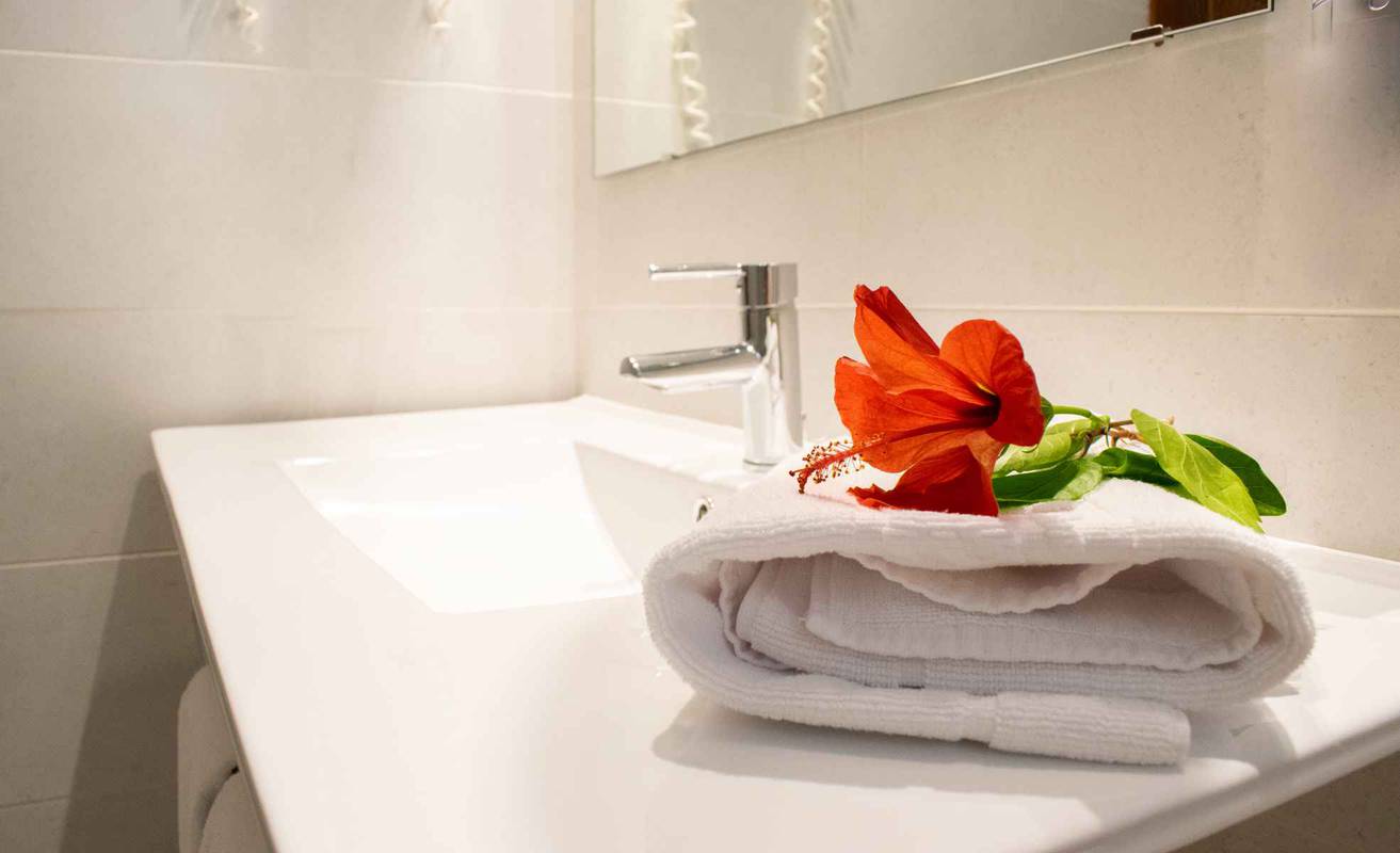 Rooms | Reverence Life Hotel in Santa Ponsa, Official Website