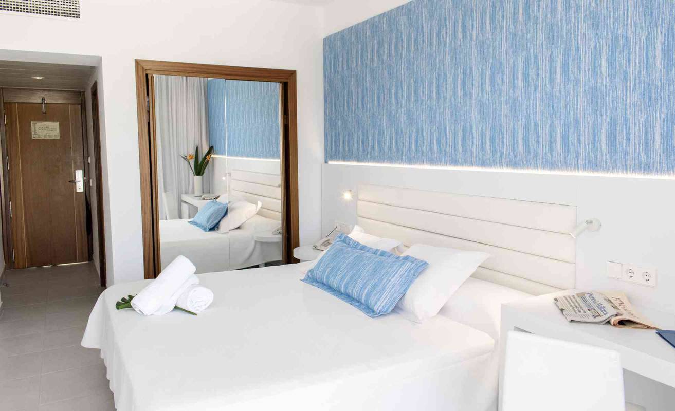 Rooms | Reverence Life Hotel in Santa Ponsa, Official Website