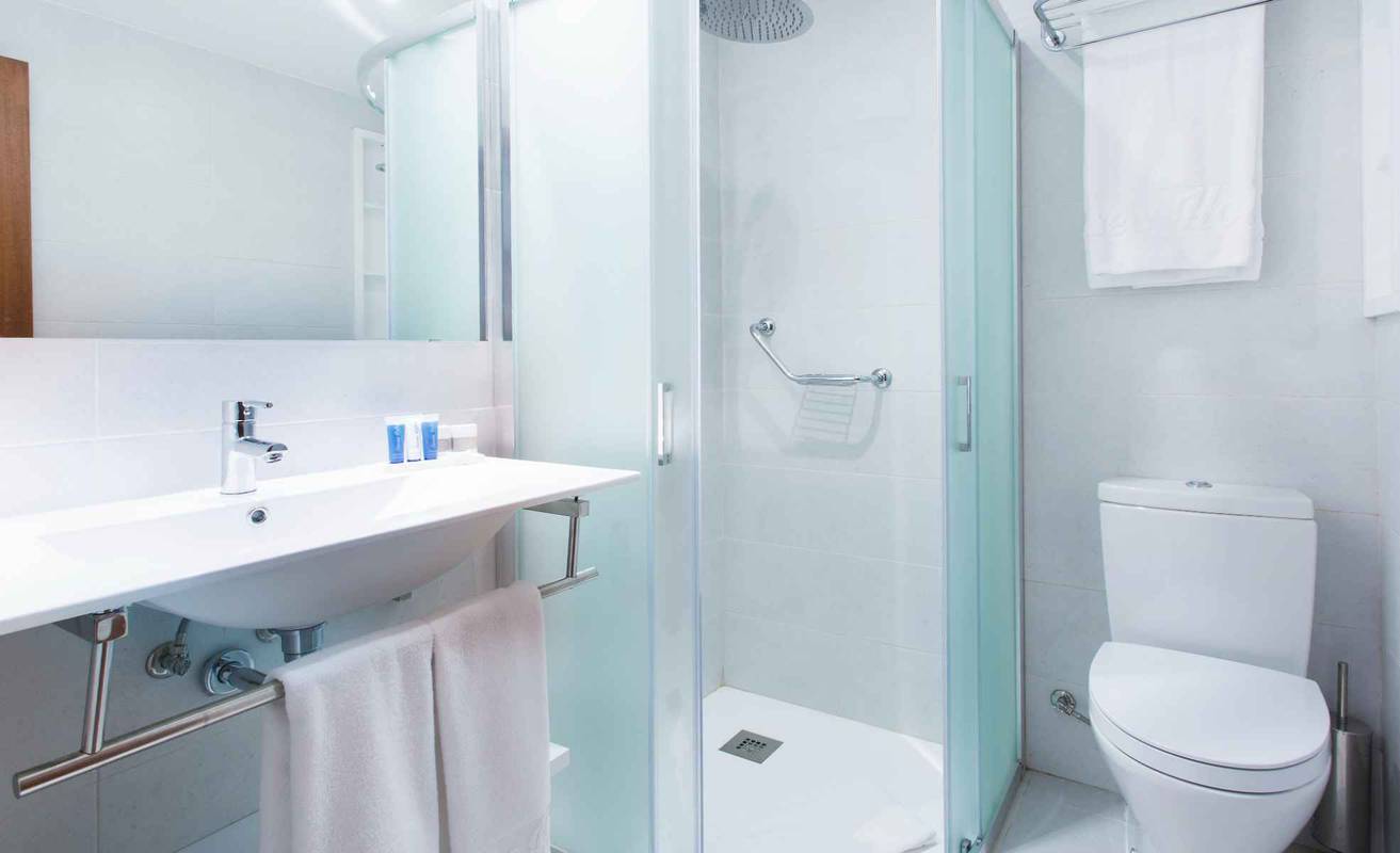 Rooms | Reverence Life Hotel in Santa Ponsa, Official Website