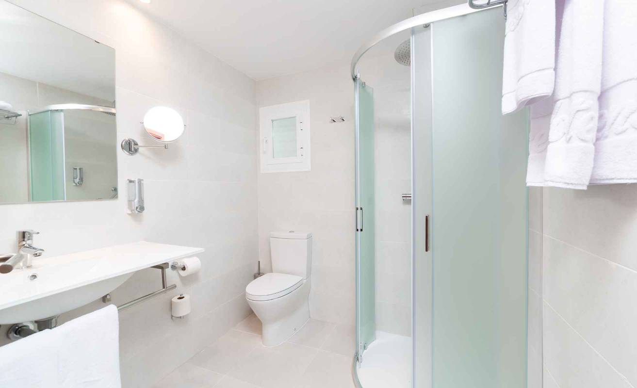 Rooms | Reverence Life Hotel in Santa Ponsa, Official Website