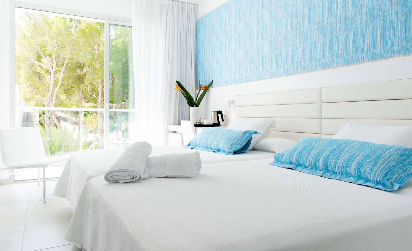 Rooms | Reverence Life Hotel in Santa Ponsa, Official Website